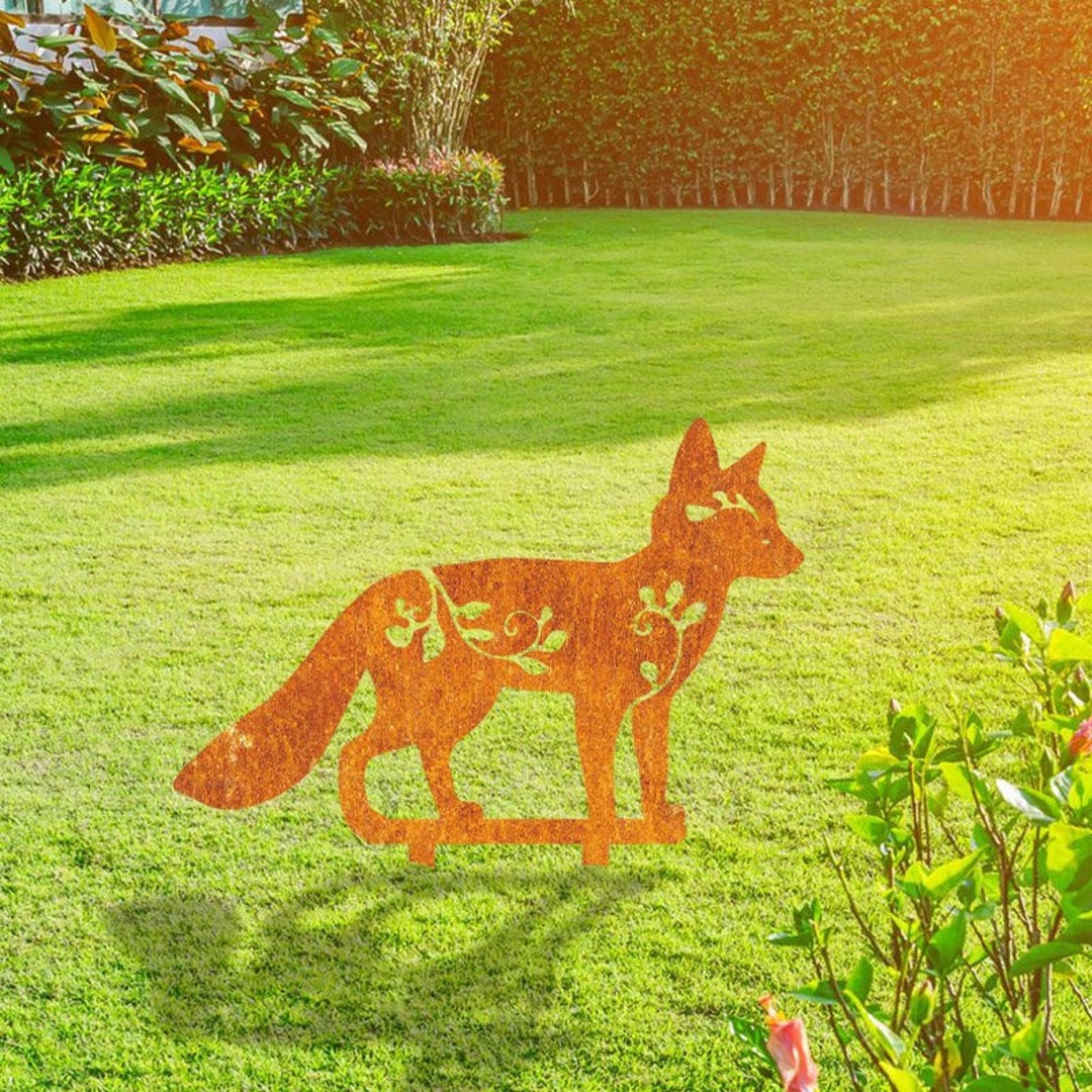 Rustic Metal Fox Garden Stake, Rusty Fox Yard Art, Fox Sculpture for ...