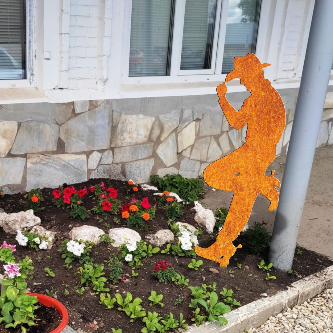 Rusty Wild West Cowboy Metal Garden Stake, Rustic Rural Yard Art, Farm ...