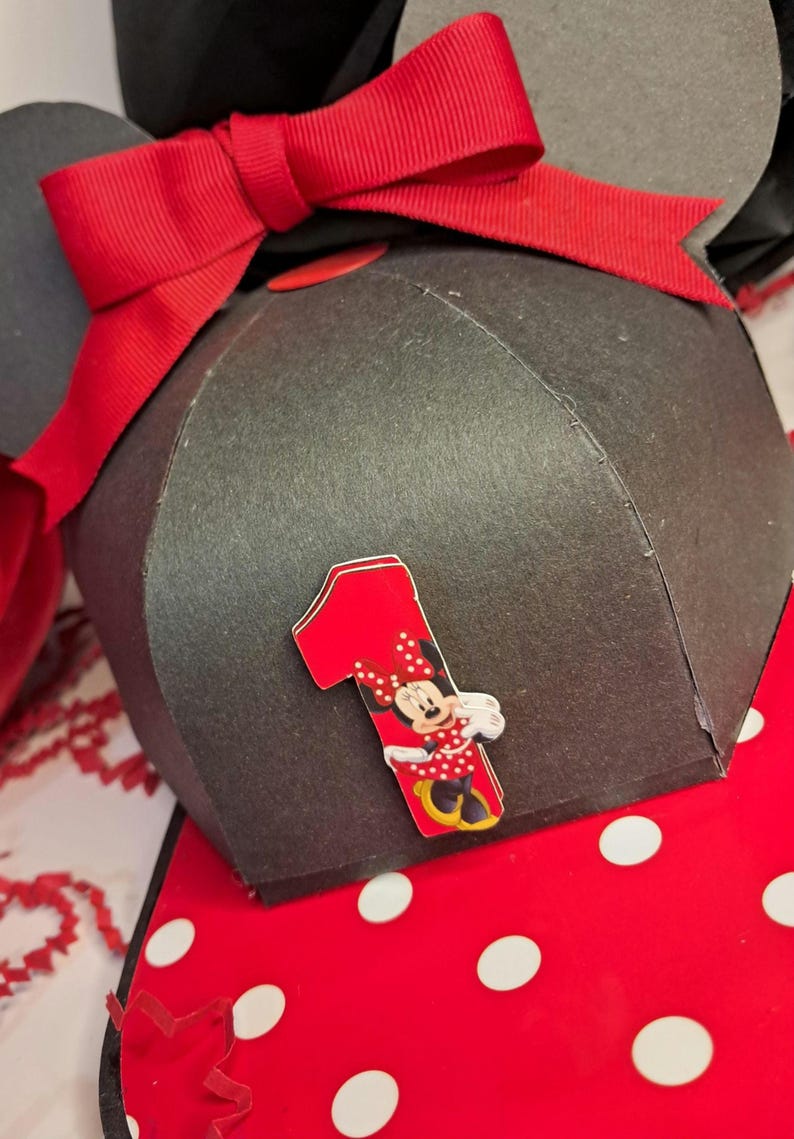 Minnie Mouse Party Favor Boxes: Set of 6 Gable Treat Boxes - Etsy