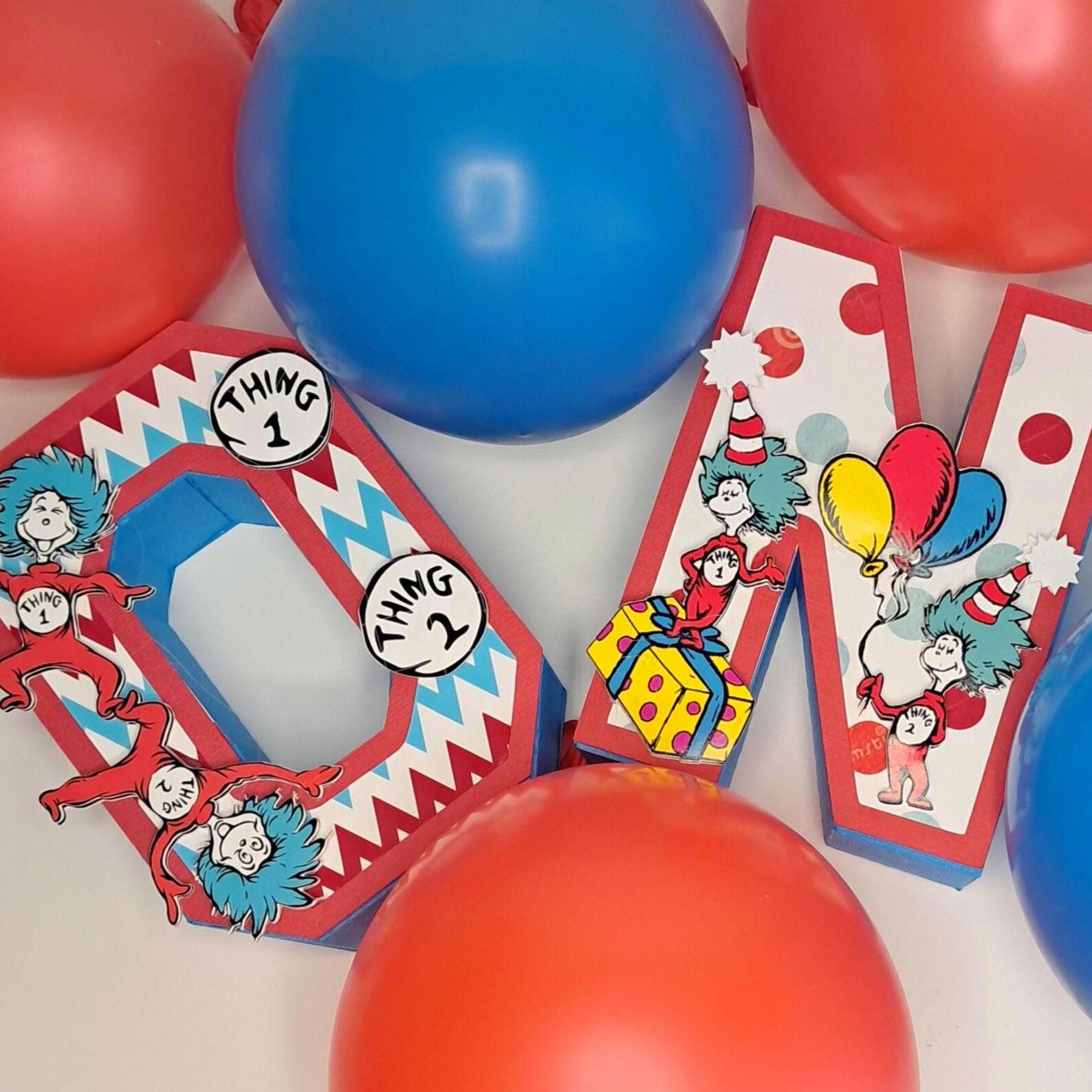 Thing 1 & Thing 2 3D Letters; Dr. Seuss Birthday Party Decor - Etsy