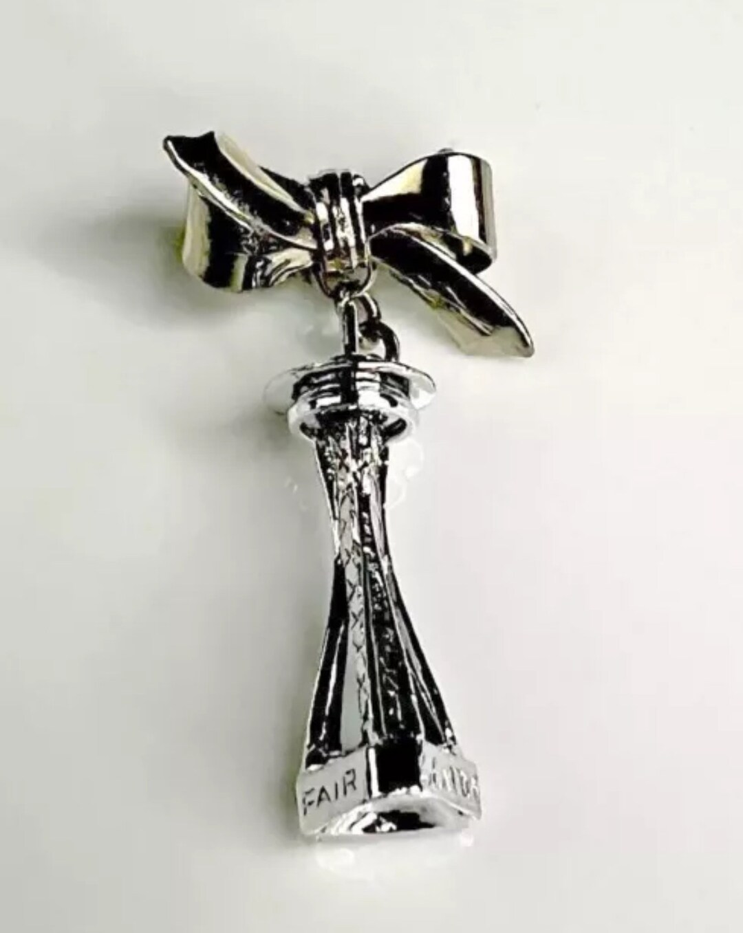 1962 Seattle World's Fair Space Needle Pin Brooch - Etsy