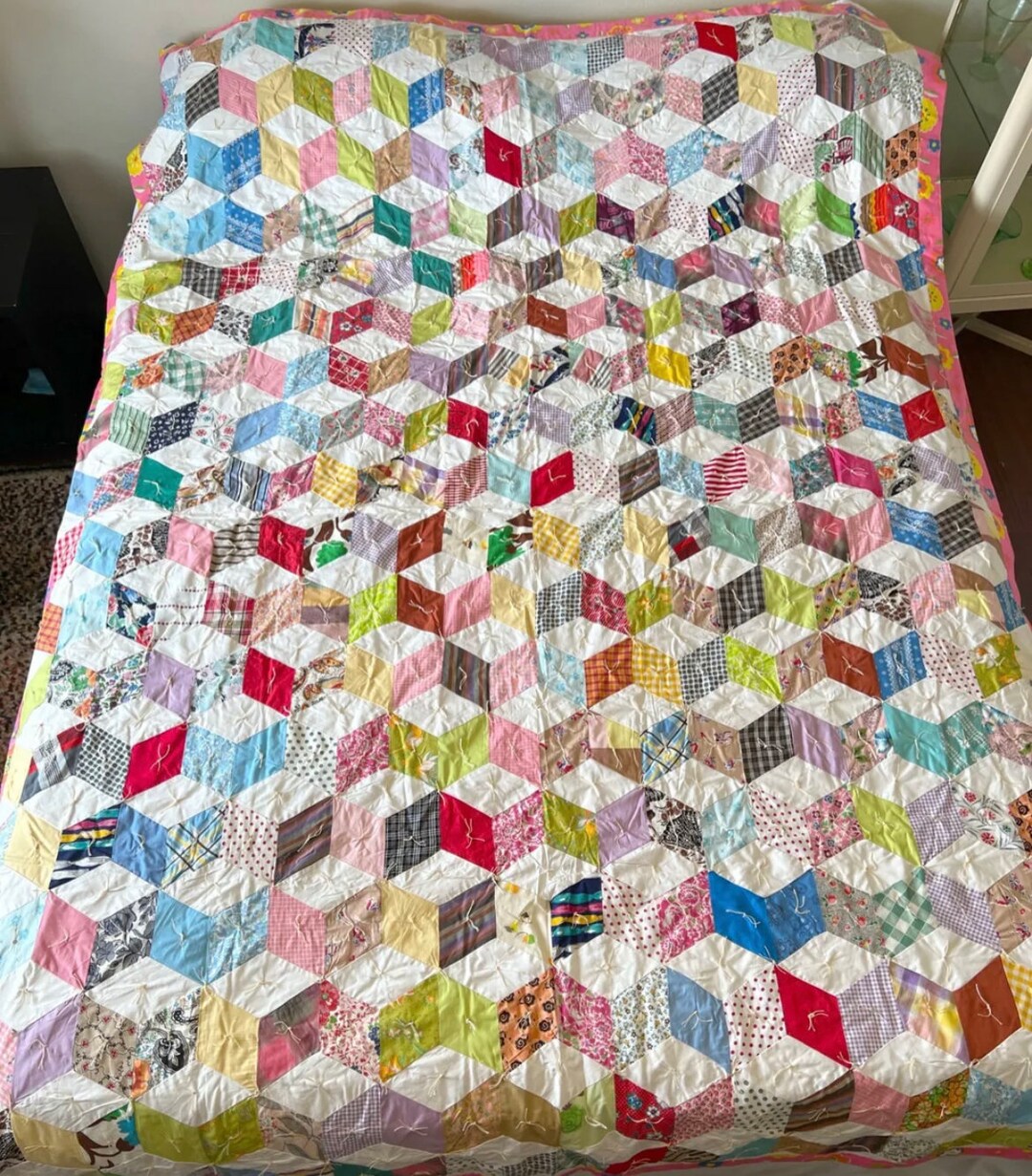 Vintage Handmade Falling Blocks Quilt With Pink 1960s MOD Flowers ...