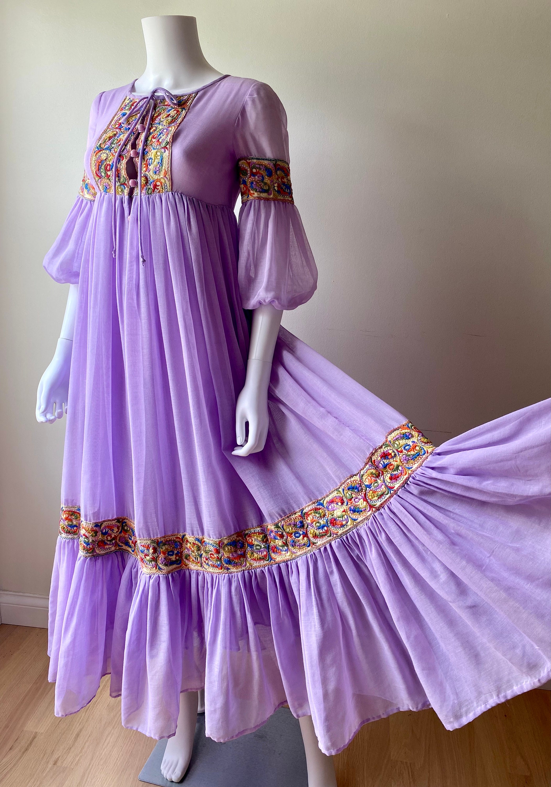 Vintage 1970s Lilac Cotton Voile Puff Sleeve Bohemian Peasant Maxi ...