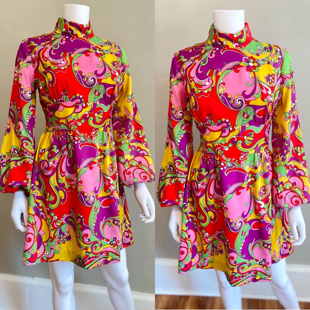 Vintage 1960s 70s Mod Psychedelic Go Go Mini Dress With Balloon Sleeves ...