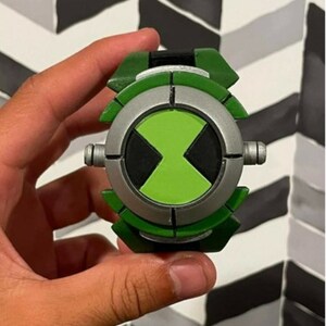 Ben 10 Omnitrix Modelo STL Archivo STL Modelo imprimible en 3D - Etsy ...