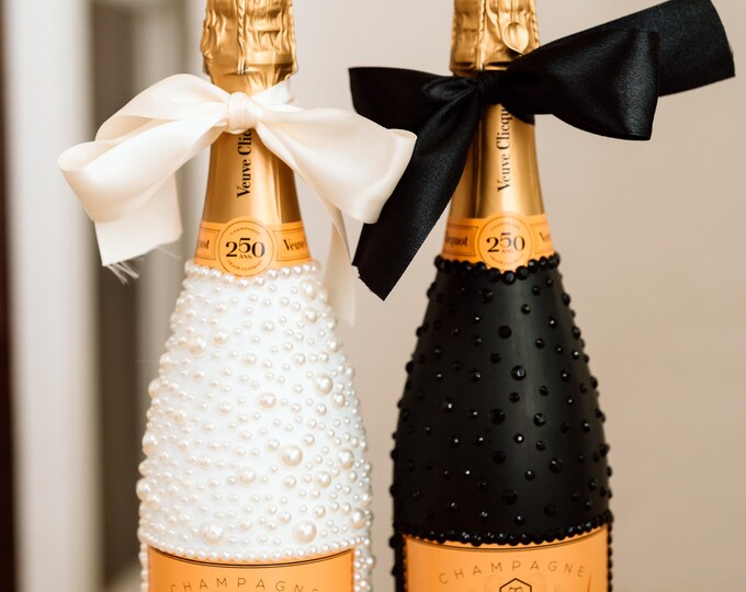 Custom Bride and Groom Pearl Champagne Bottle - Etsy