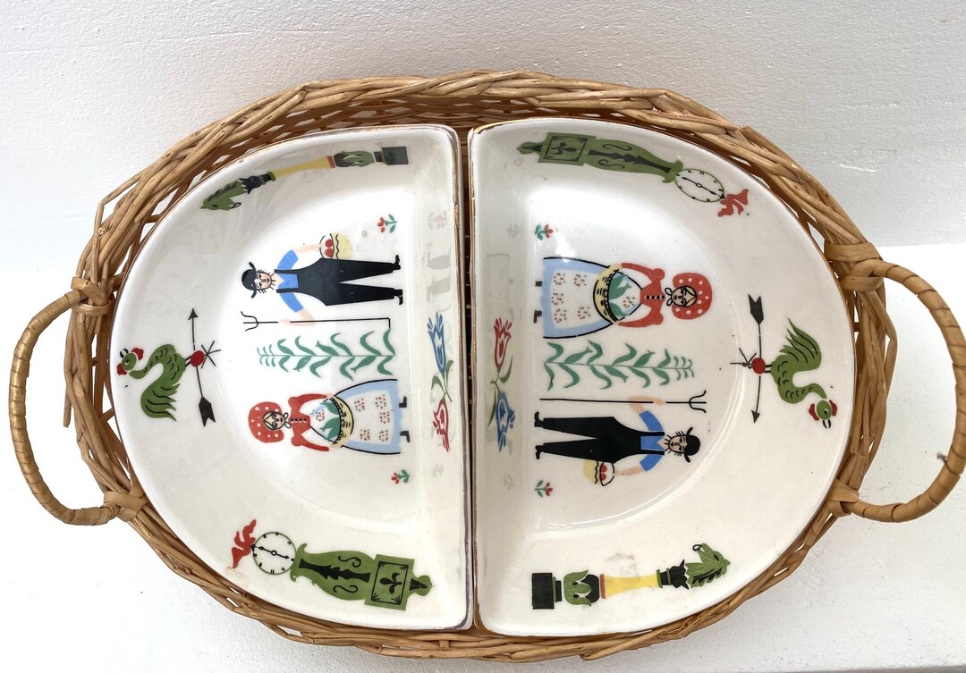 Vintage Kitsch Japanese Folk Art Serving Bowls in Rattan - Etsy