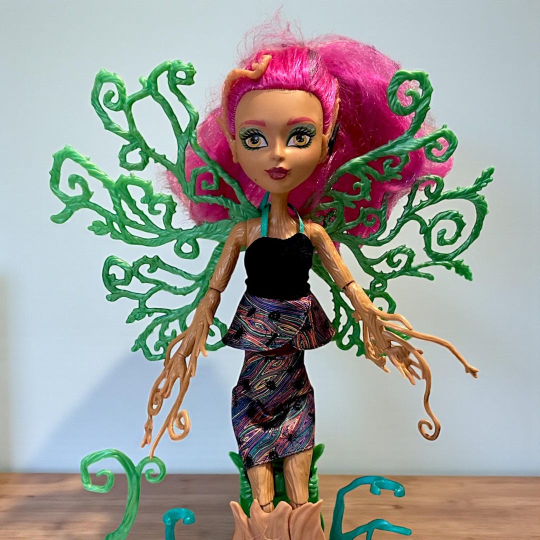 Retired Large Monster High Treesa Doll: Garden Ghouls - Retired ...