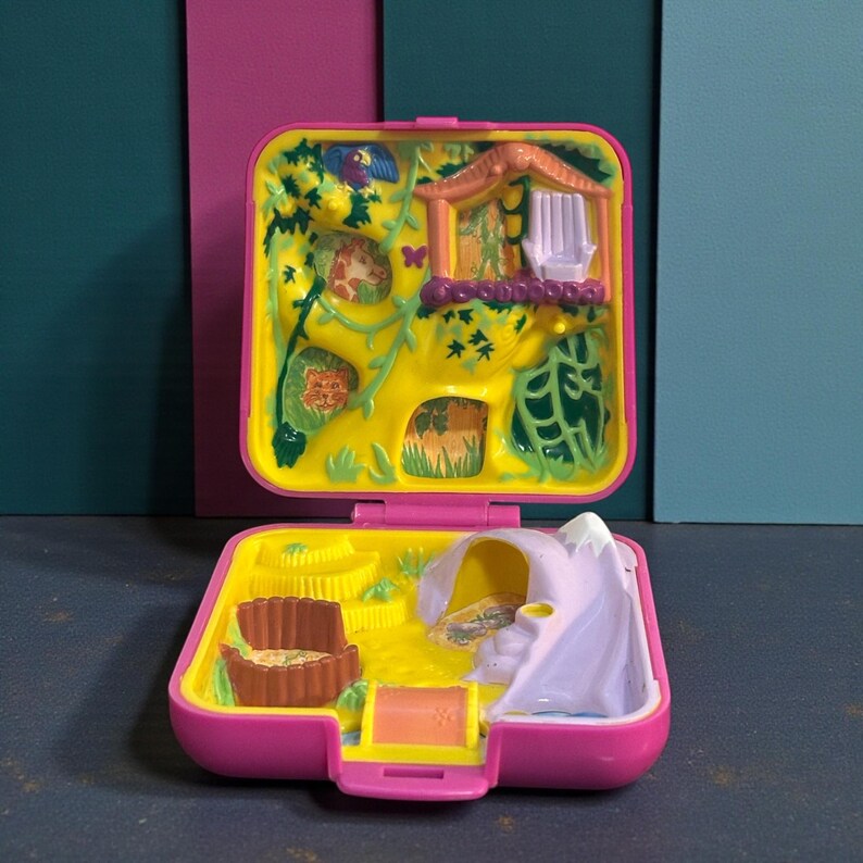 Vintage 1989 Polly Pocket- Wild Zoo World. Compact Only. Bluebird Toys ...