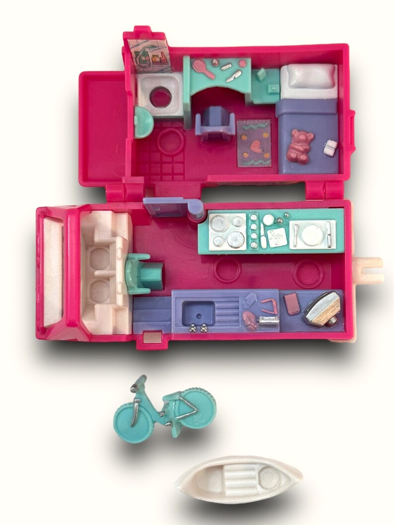 Complete Vintage 1994 Polly Pocket Home on the Go. Polly's Camper ...