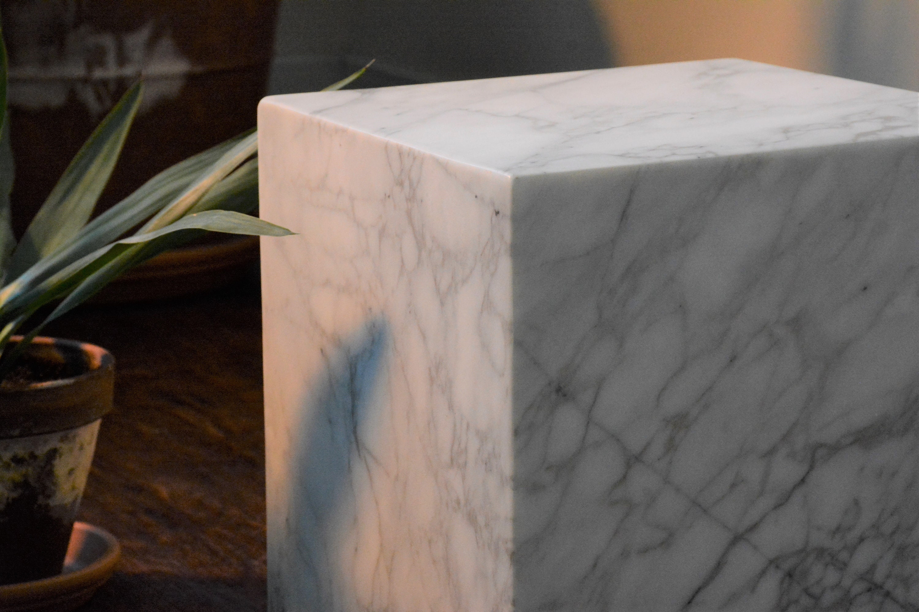 Calacatta Marble Plint Natural Stone Riser Column Pillar Cube Marble Pedestal 12 X 12 Honed - Etsy