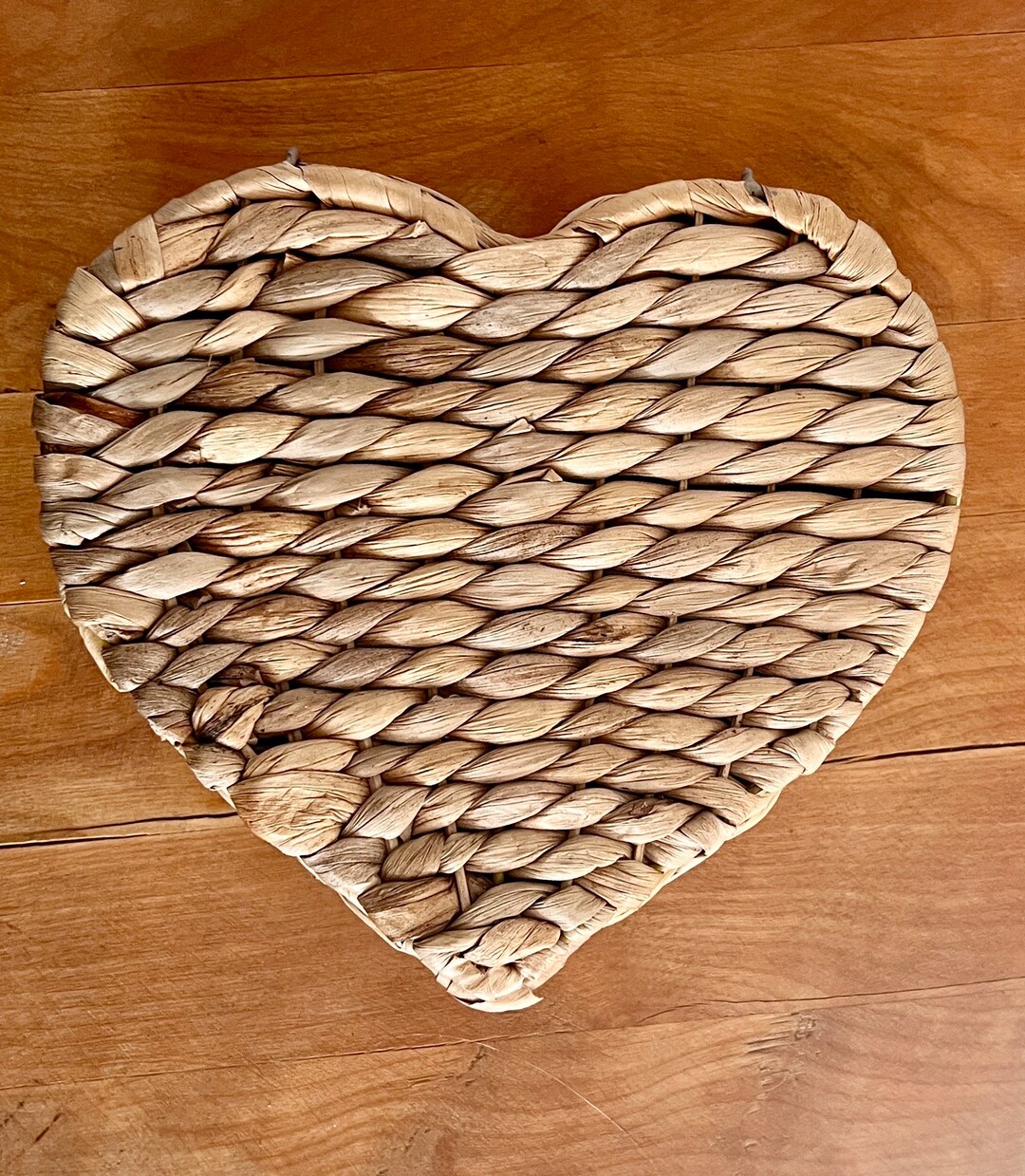 Sweet Shabby Vintage Heart Shaped Basket - Etsy