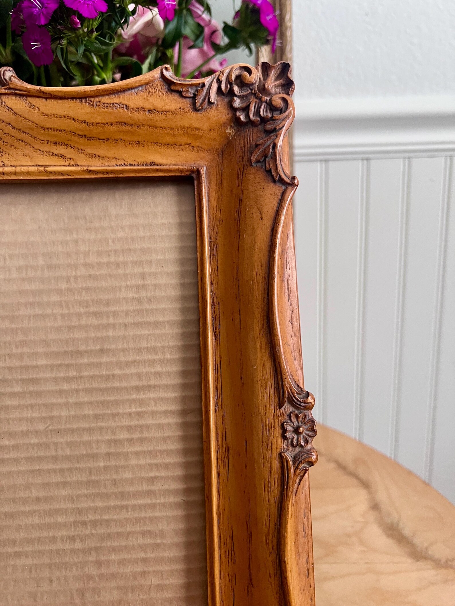 Beautiful Vintage AWC Solid Oak Frame With Hand Carved Floral Pattern ...