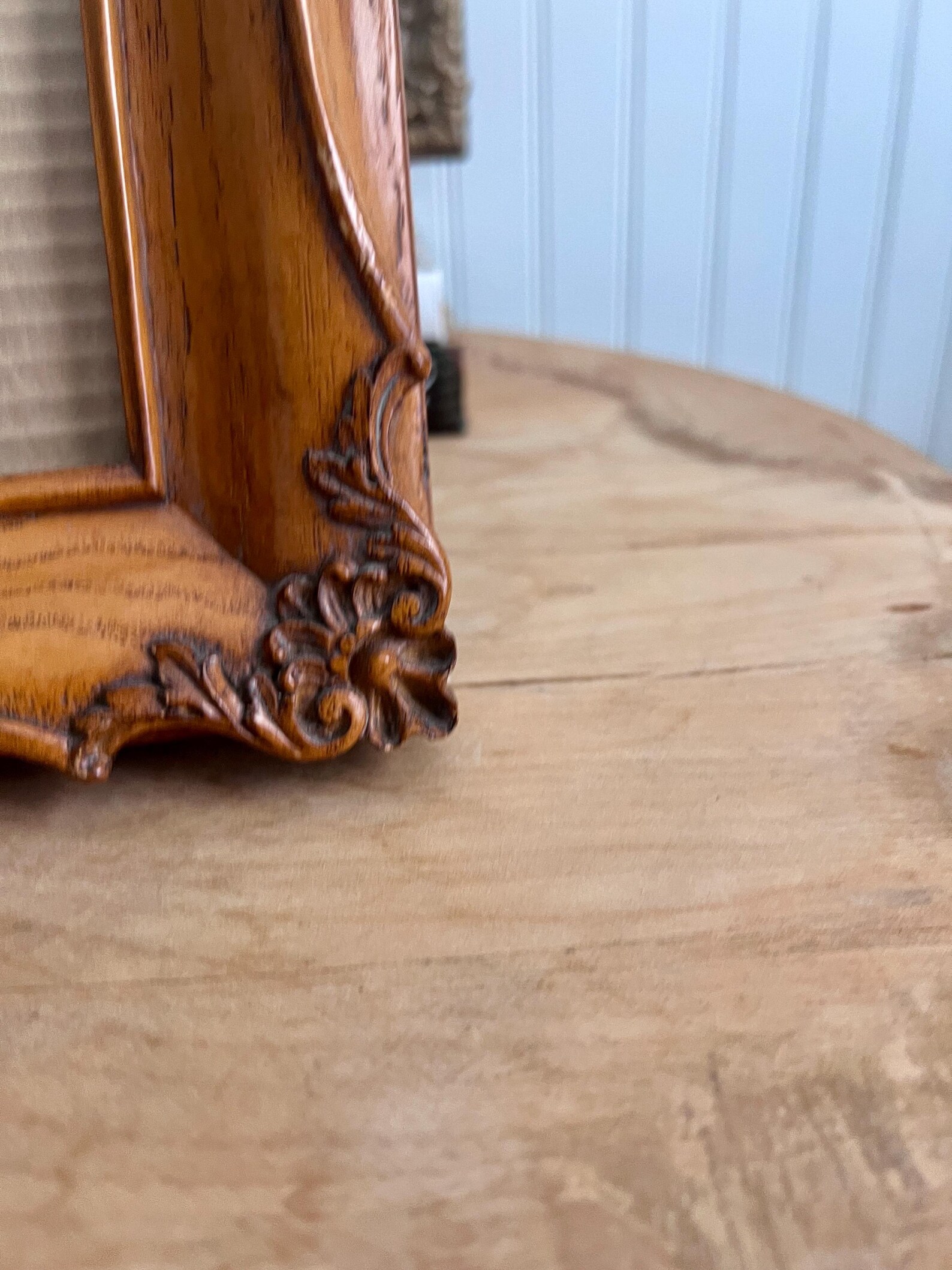 Beautiful Vintage AWC Solid Oak Frame With Hand Carved Floral Pattern ...