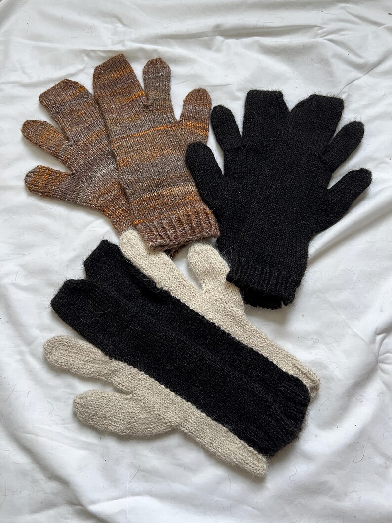 Made to Order Hand Knit Custom Tabi Mittens - Etsy