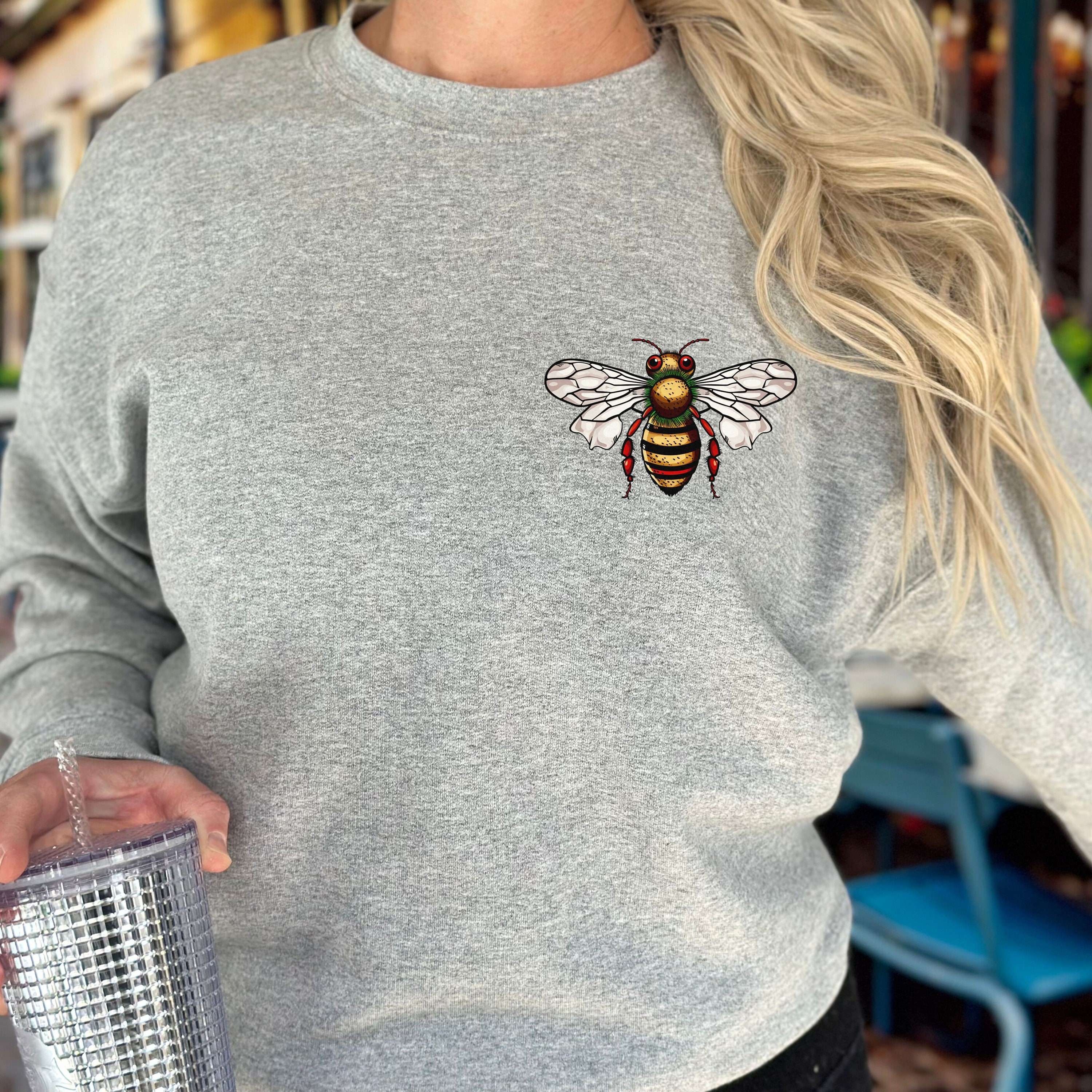 Christmas Honey Bee Sweatshirt, Bumble Bee Sweater,bee Lover Gift ...