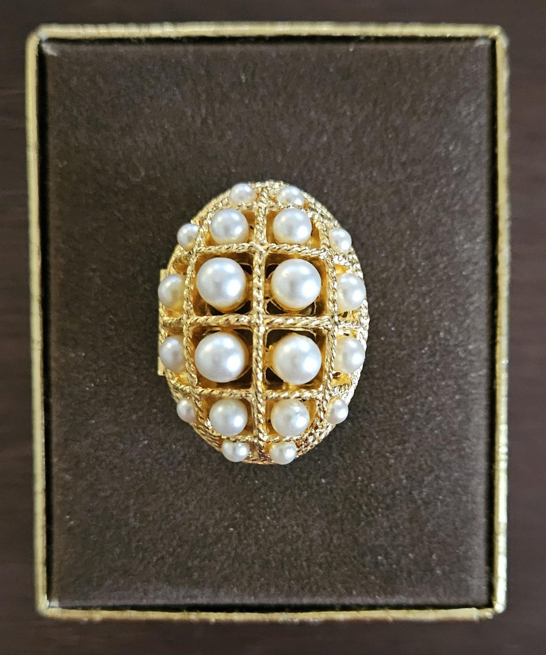 Vintage 70's Avon "ring of Pearls" Perfume Glace Adjustable Chunky Ring ...