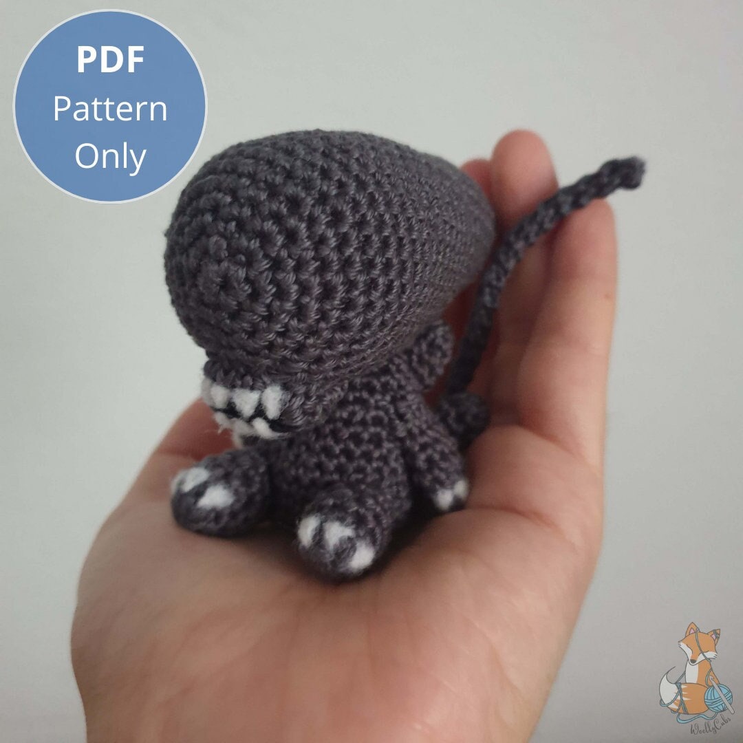 Alien Xenomorph Crochet Pattern - Etsy