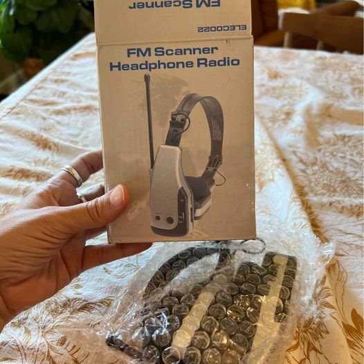 Vintage FM Scanner Headphone Radio - Etsy