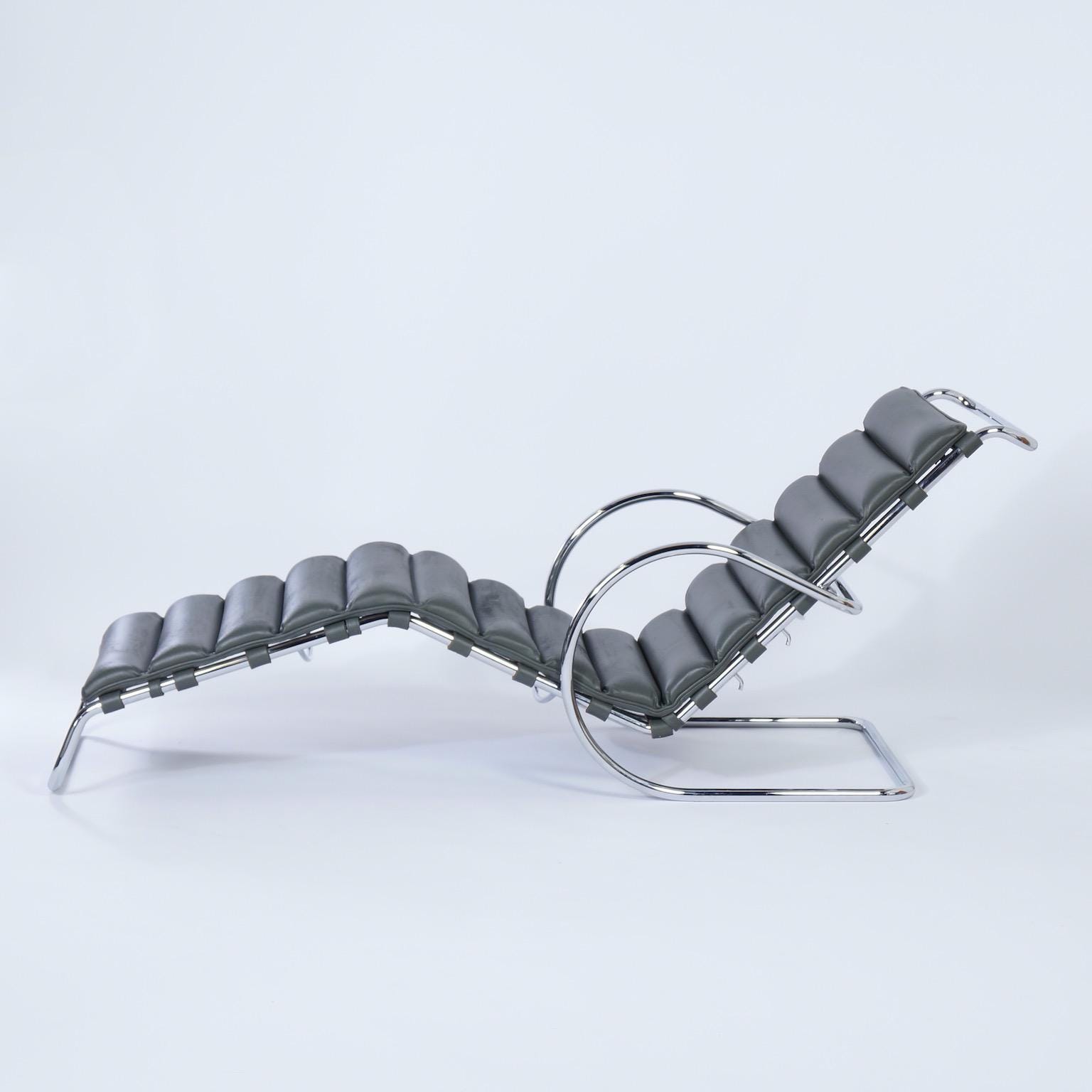 MR Chaise Longue by Mies Van Der Rohe for Knoll 2000s Green Leather Etsy UK