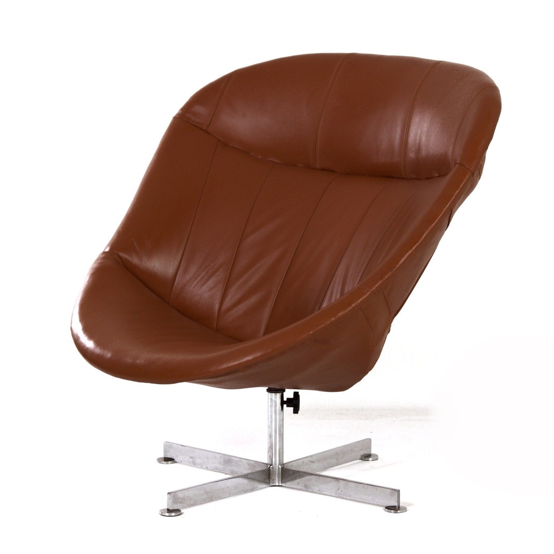 Modello Swivel Chair by Rudolf Wolf for Rohé Noordwolde, 1960s Brown ...
