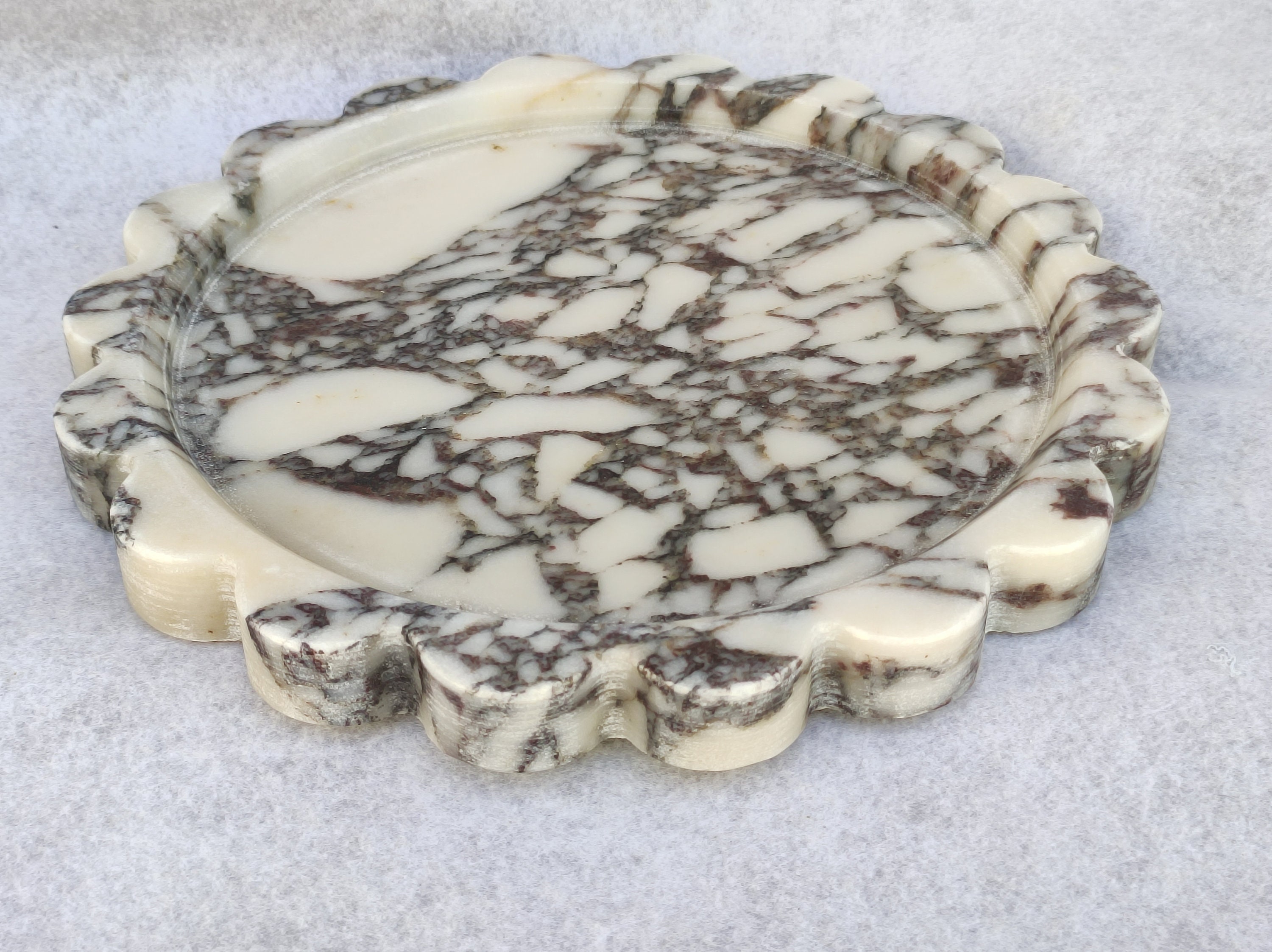 Scalloped Circular Viola Marble Tray-20cm - Etsy