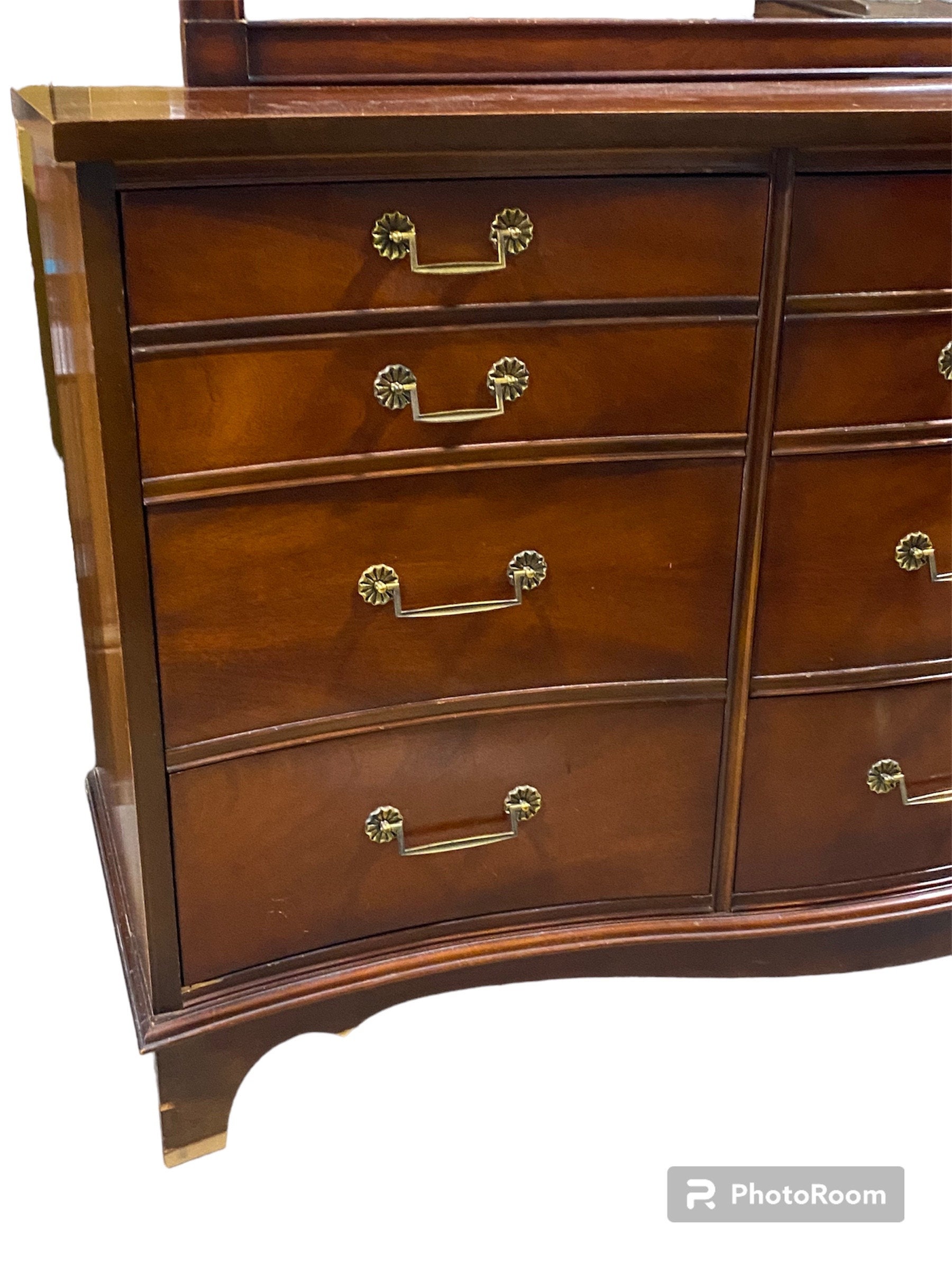 Antiques Dixie Furniture 9 Drawer Dresser With Mirror Etsy Canada