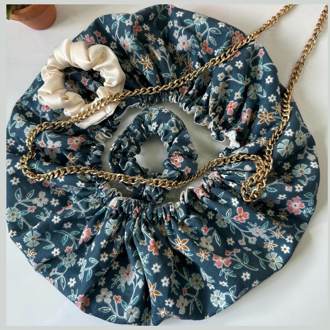 Silk Bonnet Blue Flowers Zero Waste- Bonnet Nuit De Soie Blanche Et ...