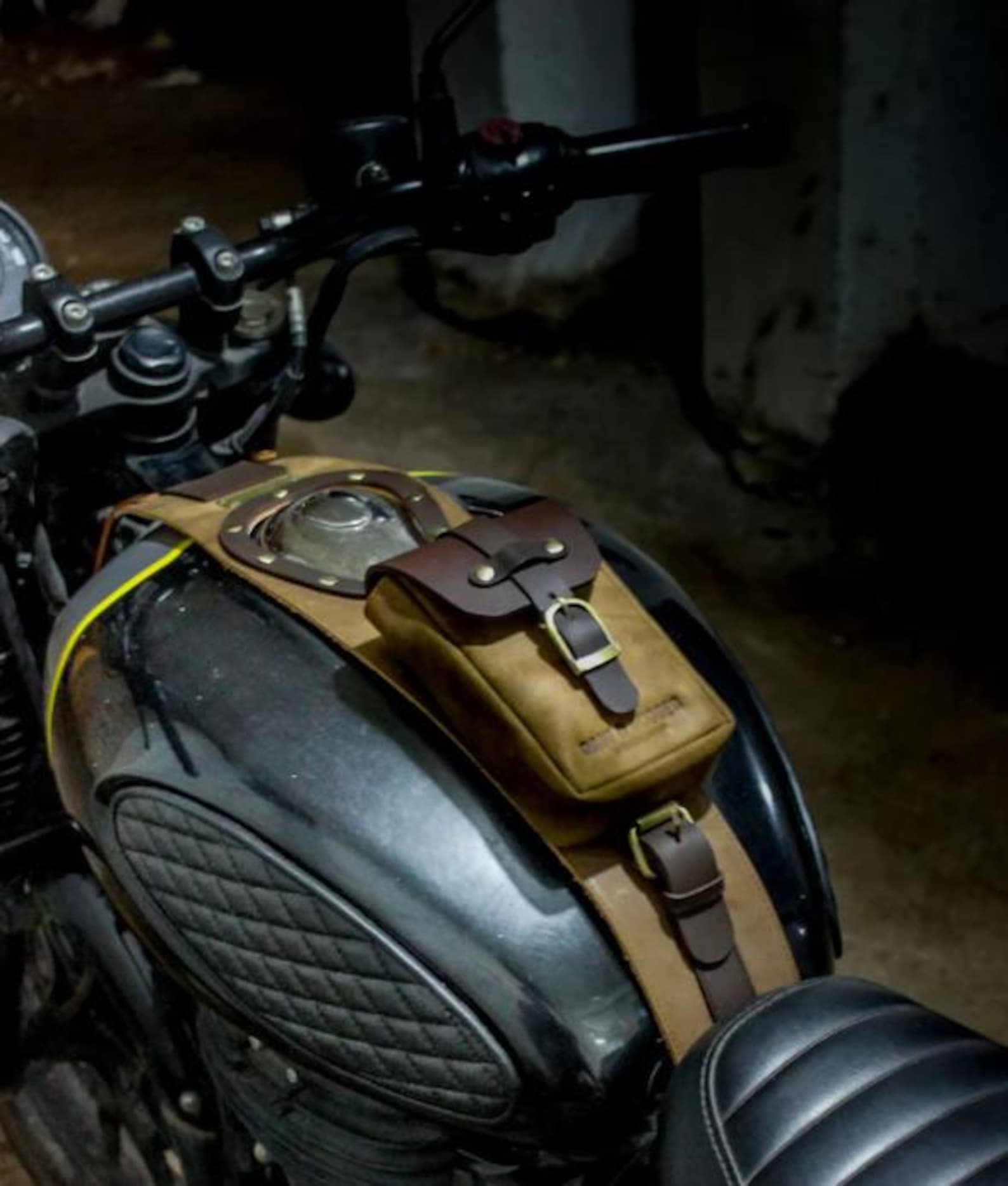 Royal Enfield Hunter 350 Handmade Leather Tank Strap | Custom Engraved ...