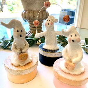 Sweet Little Ghost Halloween Keepsake Box - Etsy