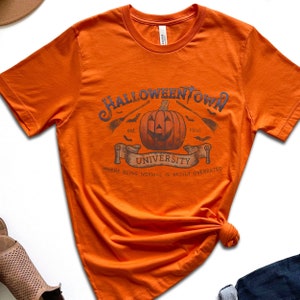Halloweentown University Shirt Halloweentown Vintage Retro Halloween ...