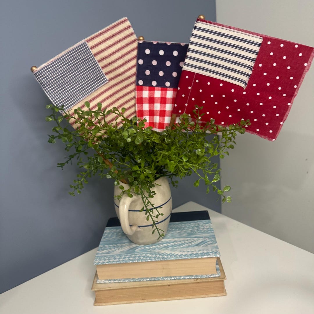 Scrappy Primitive American Flags, Patriotic Summer Farmhouse Decor, 4th ...