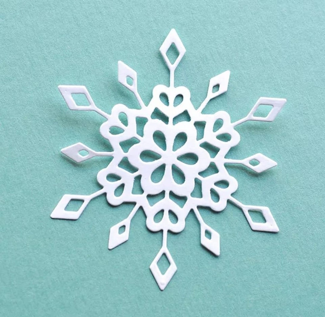 Snowflake With Flower Center Design Metal Cutting Die Card Making ...