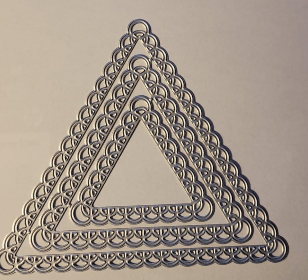 3 Piece Triangle With Scallop Edge Metal Cutting Die Card Making ...