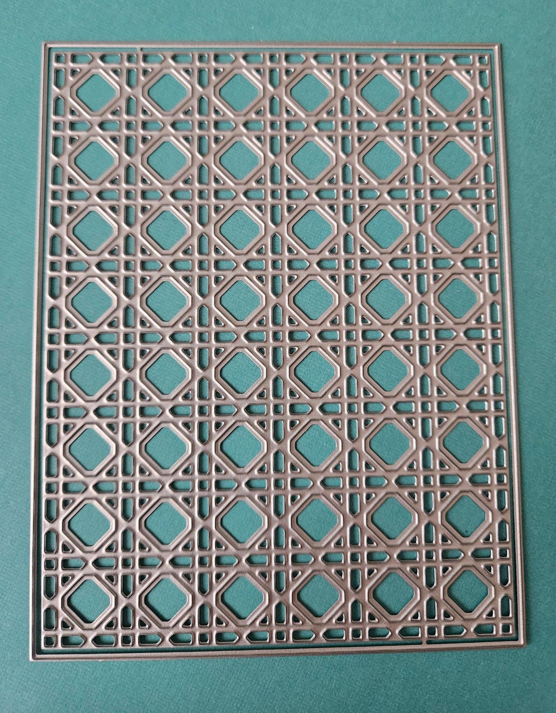 Diamond With Design Lines 3D Rectangle Card Frame Metal Cutting Die Set ...