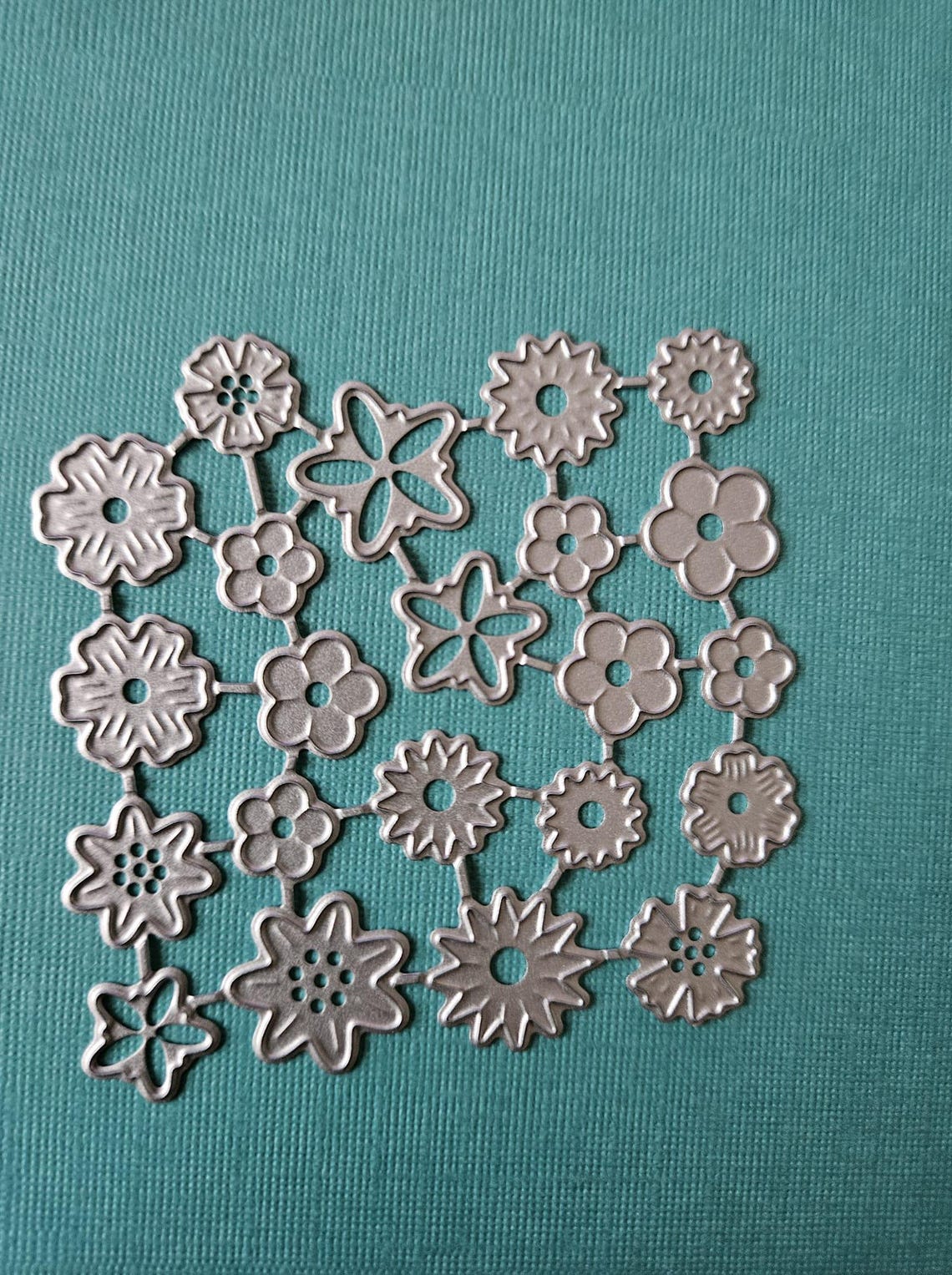 22 Assorted Size Flowers Metal Cutting Die Greeting Birthday Sympathy ...