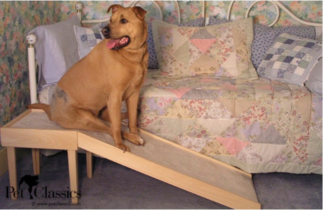16" Wide, 22 Degree, Wide Low Platform Dog Ramp for Large Dogs or ...