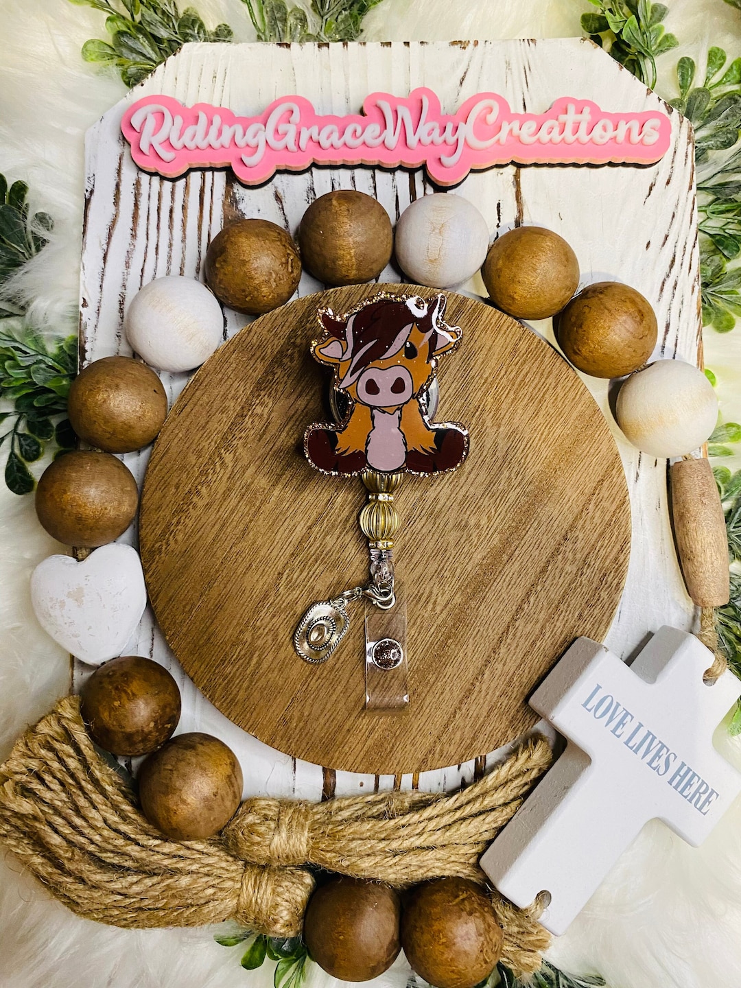 Cute Glitter Highland Cow Badge Reel, Highland Cow Vet Tech Badge Reel ...