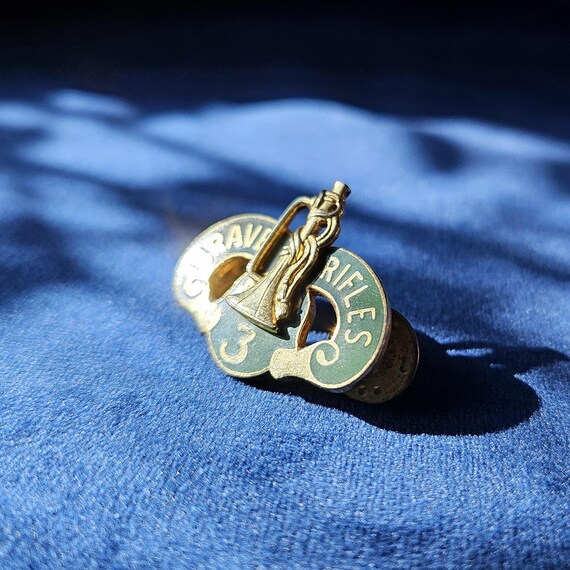 US Army 3rd Calvary Unit unit crest/decorative unit i… - Gem