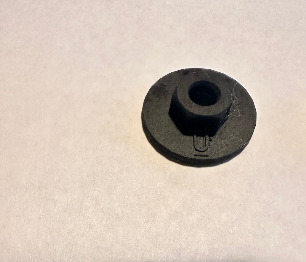 Porsche Plastic Nuts 911, 965, 928, 964, 968, 993, 996, 997, 986, 987 ...