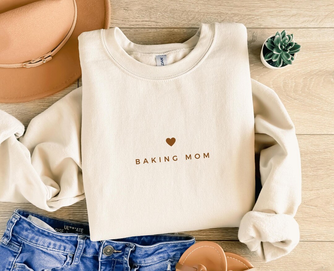 Baker Mom Sweatshirt, Baking Mom Sweathirt, Baking Mom Shirt, Baking ...