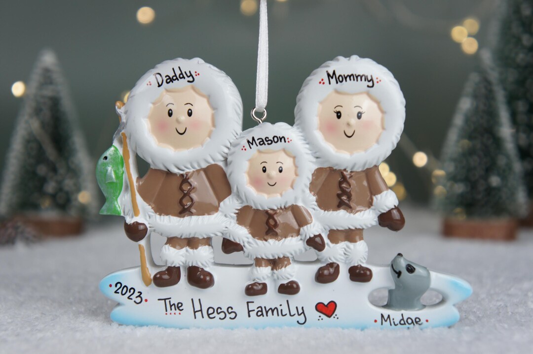 Eskimo Family of 3 Personalized Christmas Ornament, Family of Three ...