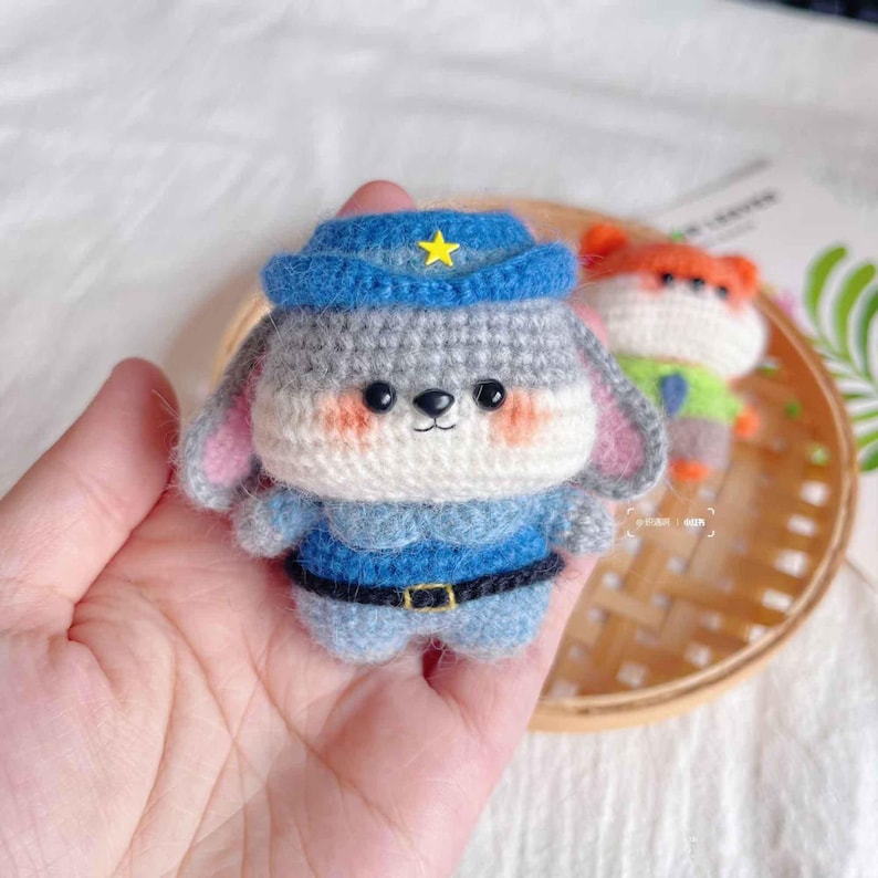 Cute Nick and Judy PDF Pattern, Crochet Rabbit Police in Zoo.to.pia ...