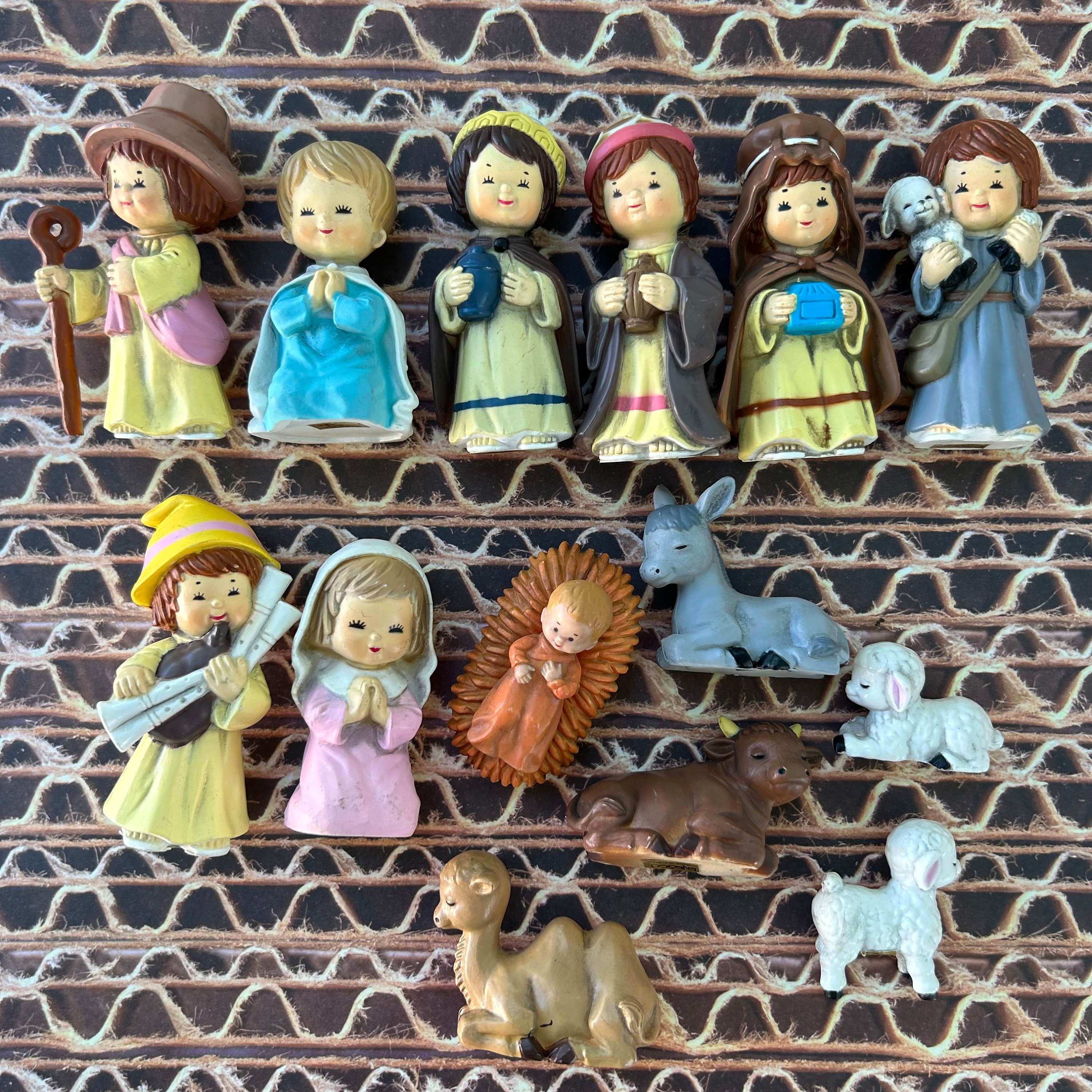 Vintage Enesco Nativity Set of 14, Hard Plastic Figurines C36 - Etsy