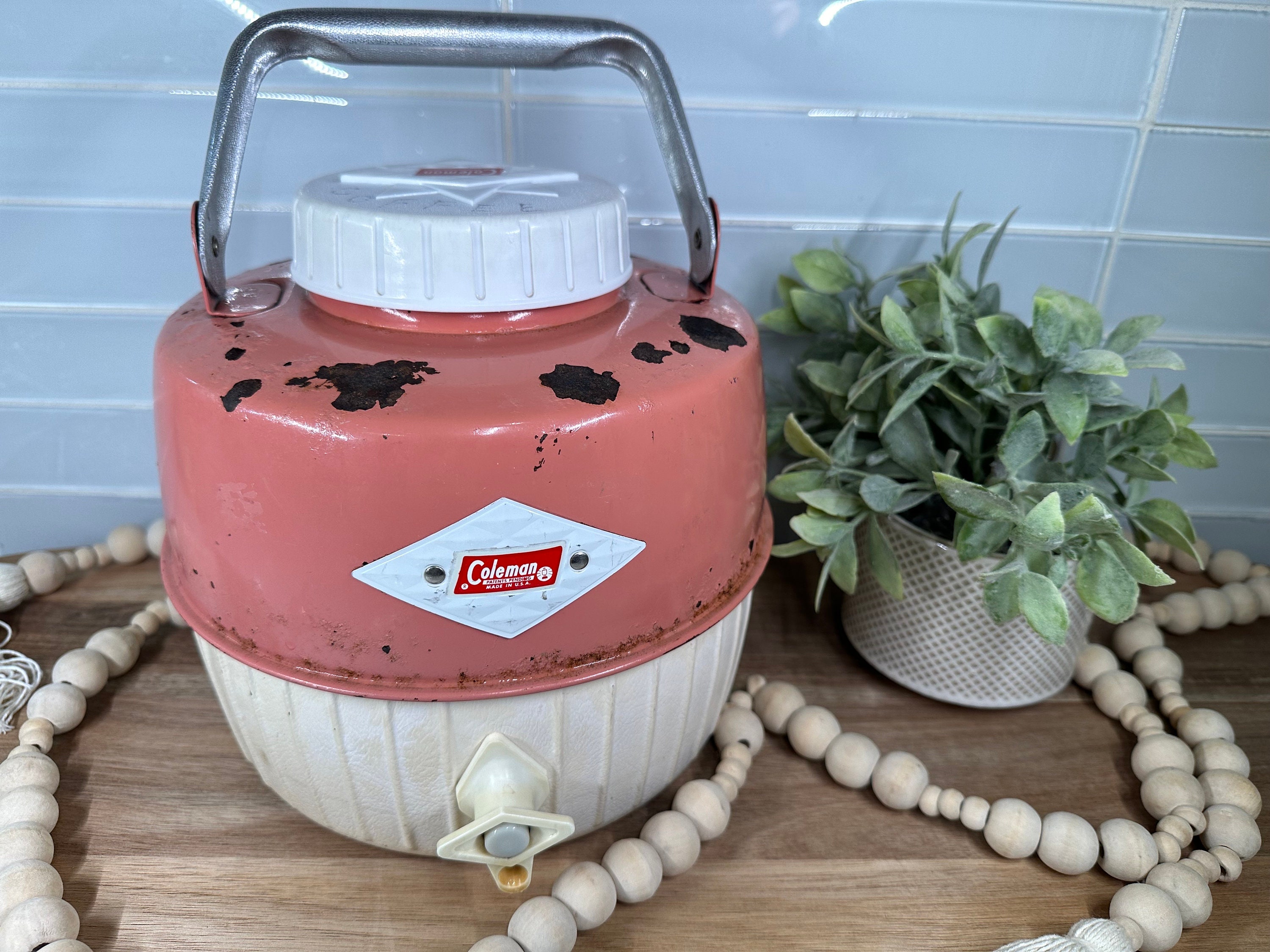 Patio Pink Coleman Diamond Logo Snowlite Picnic Jug 1 Gallon Faucet ...