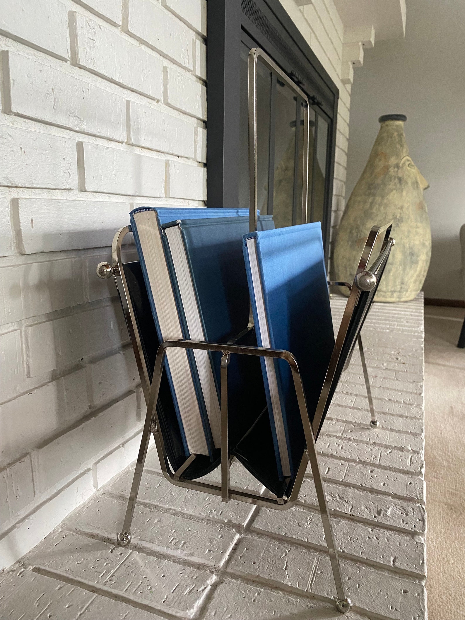 Vintage Chrome & Black Vinyl Magazine/record Holder - Etsy