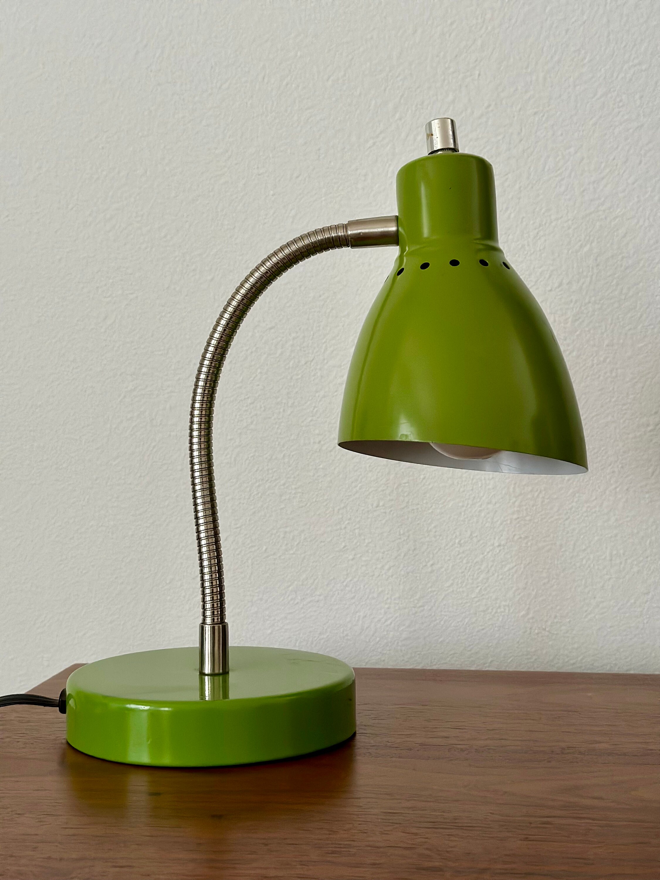 Retro Desk Lamp, 90s Gooseneck Lamp, Lime Green Desk Lamp, Post Modern ...