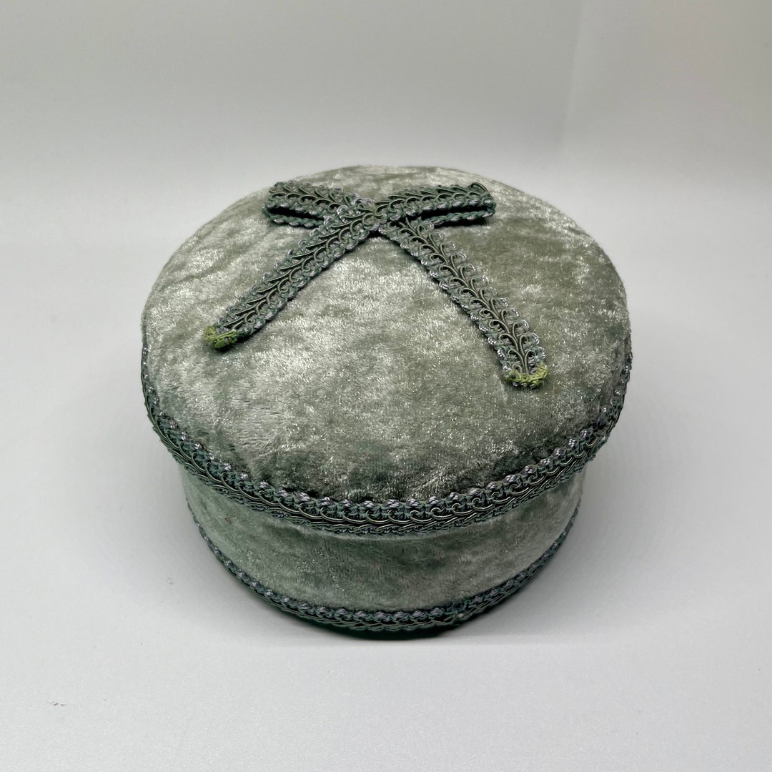 Vintage Velvet Fabric Cloth Jewelry Trinket Storage Box 5 W Lid Bow ...