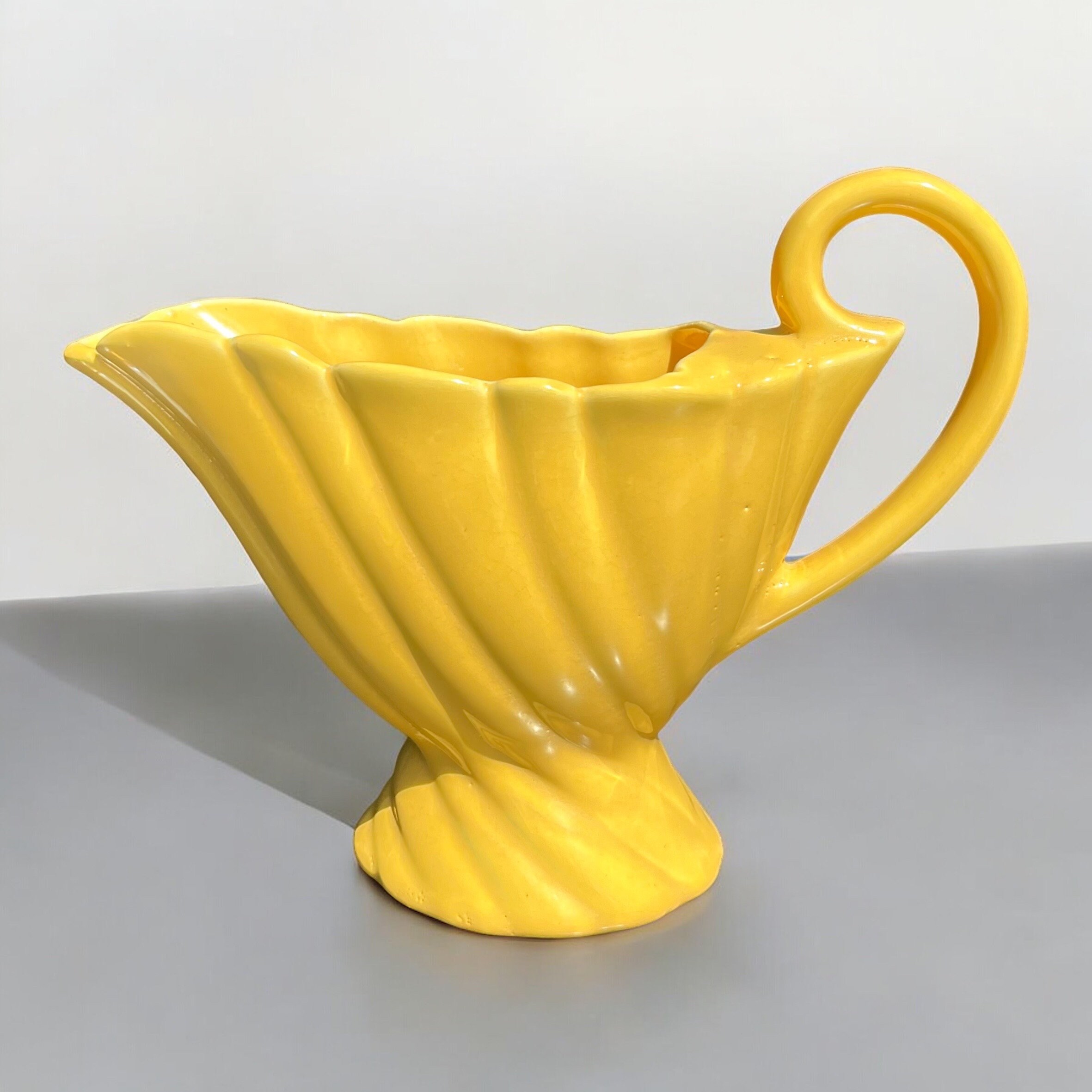 Vintage 1930s BAUER Cal-art Pottery Yellow Swirl Vase Pitcher Gravy ...