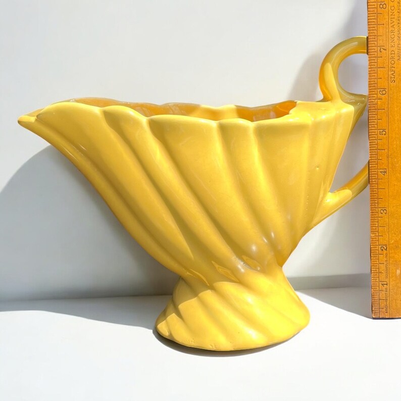 Vintage 1930s BAUER Cal-art Pottery Yellow Swirl Vase Pitcher Gravy ...